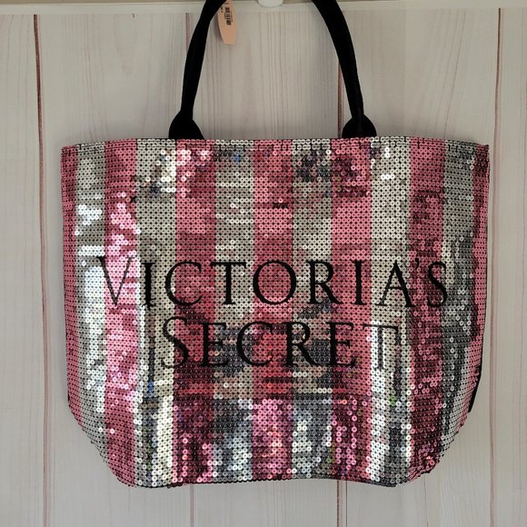 Victoria's Secret | Bags | Nwt Victorias Secret Large Weekendtravel Bag ...